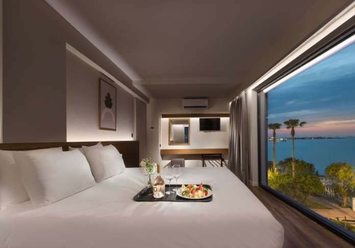 ΤΟ ΠΟΛΥΤΕΛΕΣ KOS DIVINE HOTEL SUITES ΕΠΙΛΕΓΕΙ ΤΑ ΚΑΙΝΟΤΟΜΑ ΣΥΣΤΗΜΑΤΑ ...